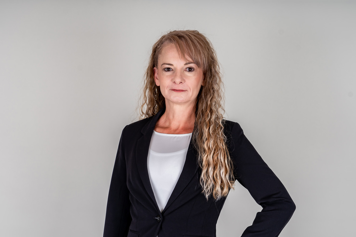 Linda Headshots - TB Photography